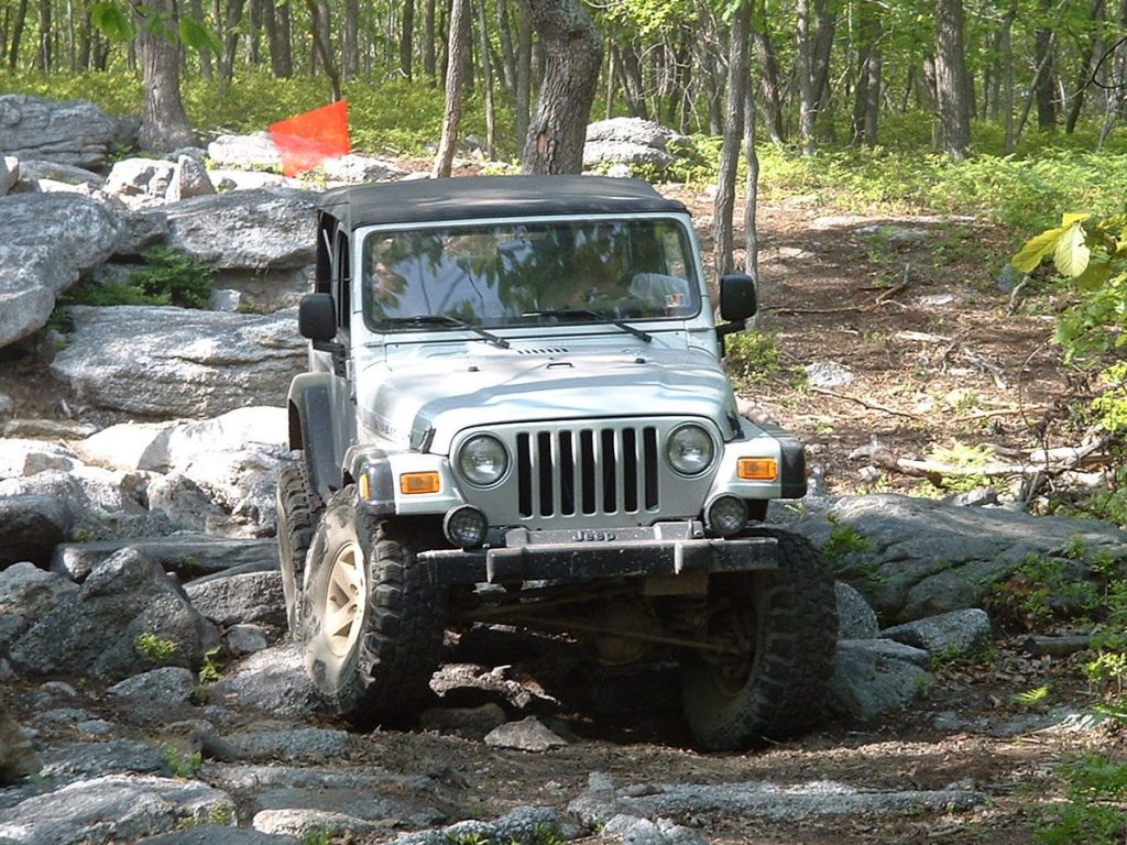 The Ultimate Rock Crawling Guide – Offroading 4×4 Guides & Reviews